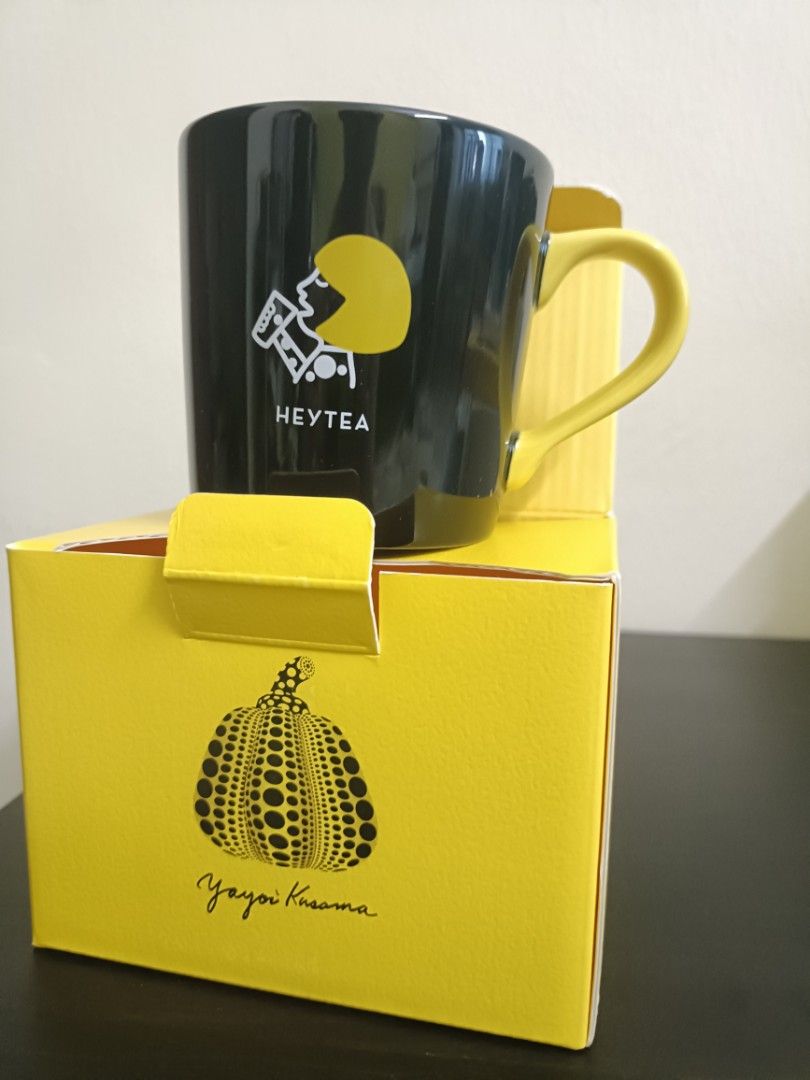 Heytea x Yayoi Kusama Mug Merchandise Set and tote bag, Women's Fashion ...