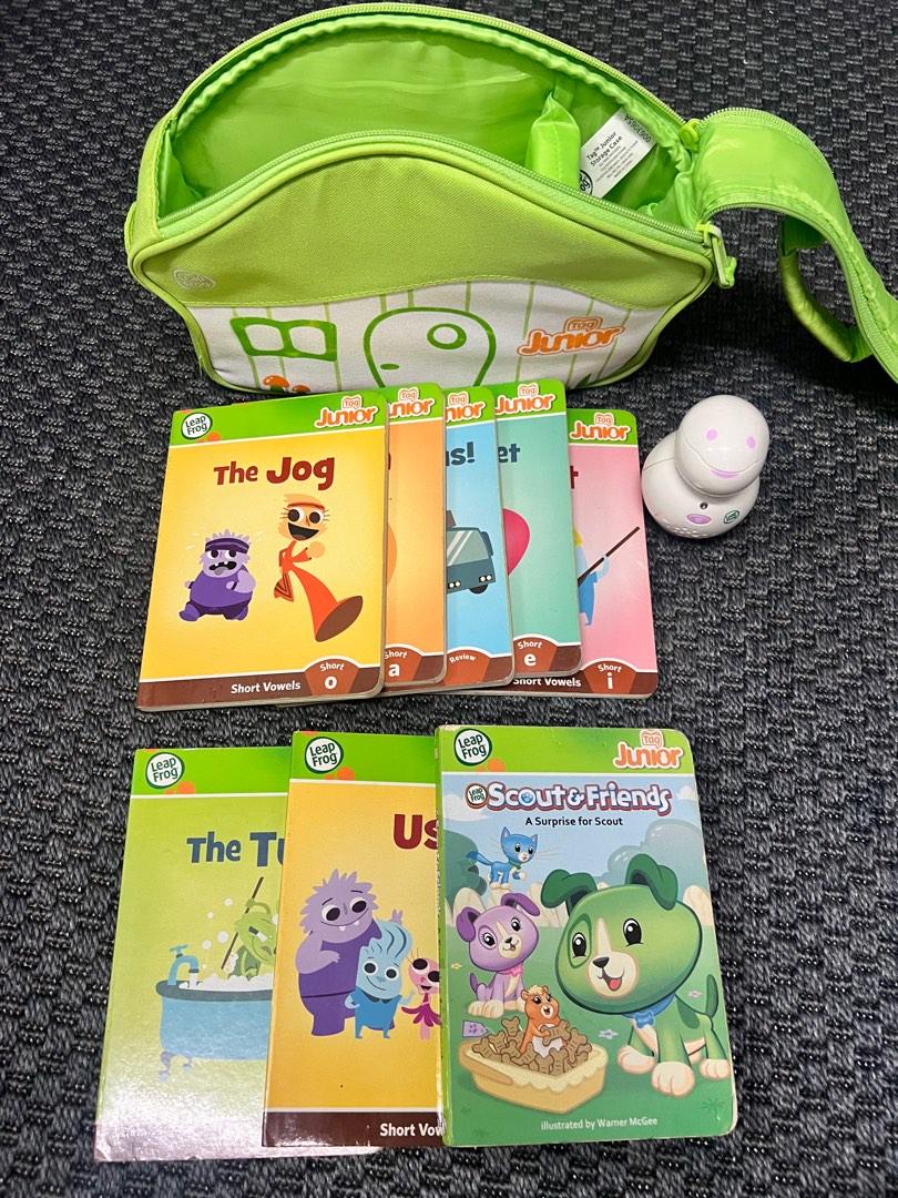 Leap Frog Tag Junior Reader with 8 Books and Carrying Case Reading ...