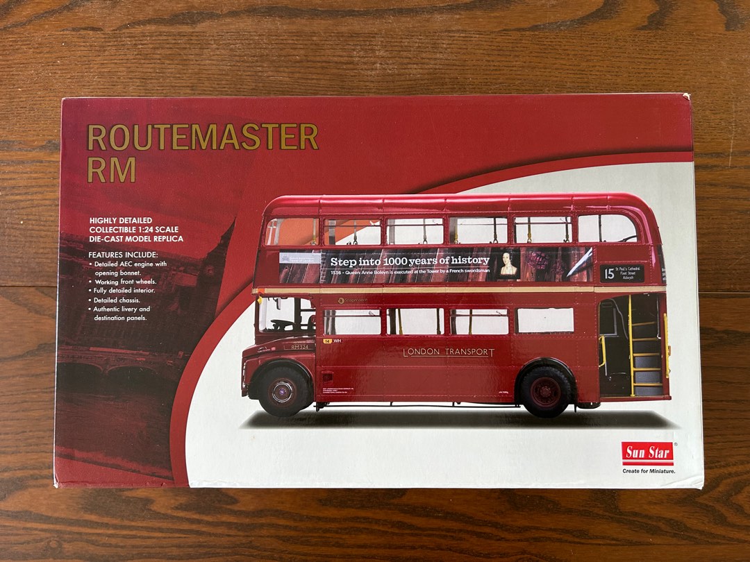 【London Bus 倫敦巴士】Routemaster RM 1:24, 興趣及遊戲, 玩具 & 遊戲類 - Carousell