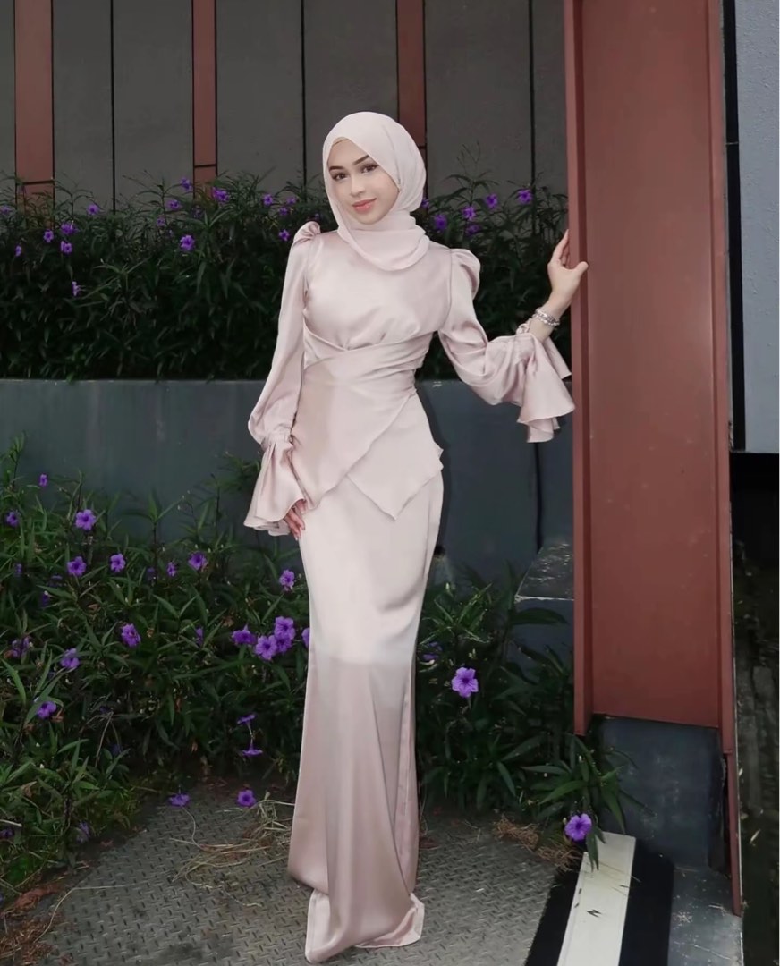 [NEW] Qiszar amora luxe - faded rose, Women's Fashion, Muslimah Fashion ...