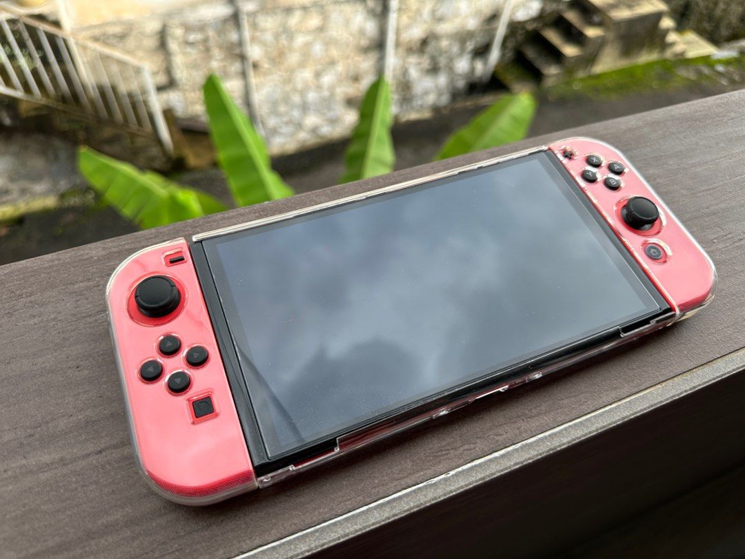 Nintendo Oled - Red Mario Edition, Video Gaming, Video Game Consoles ...