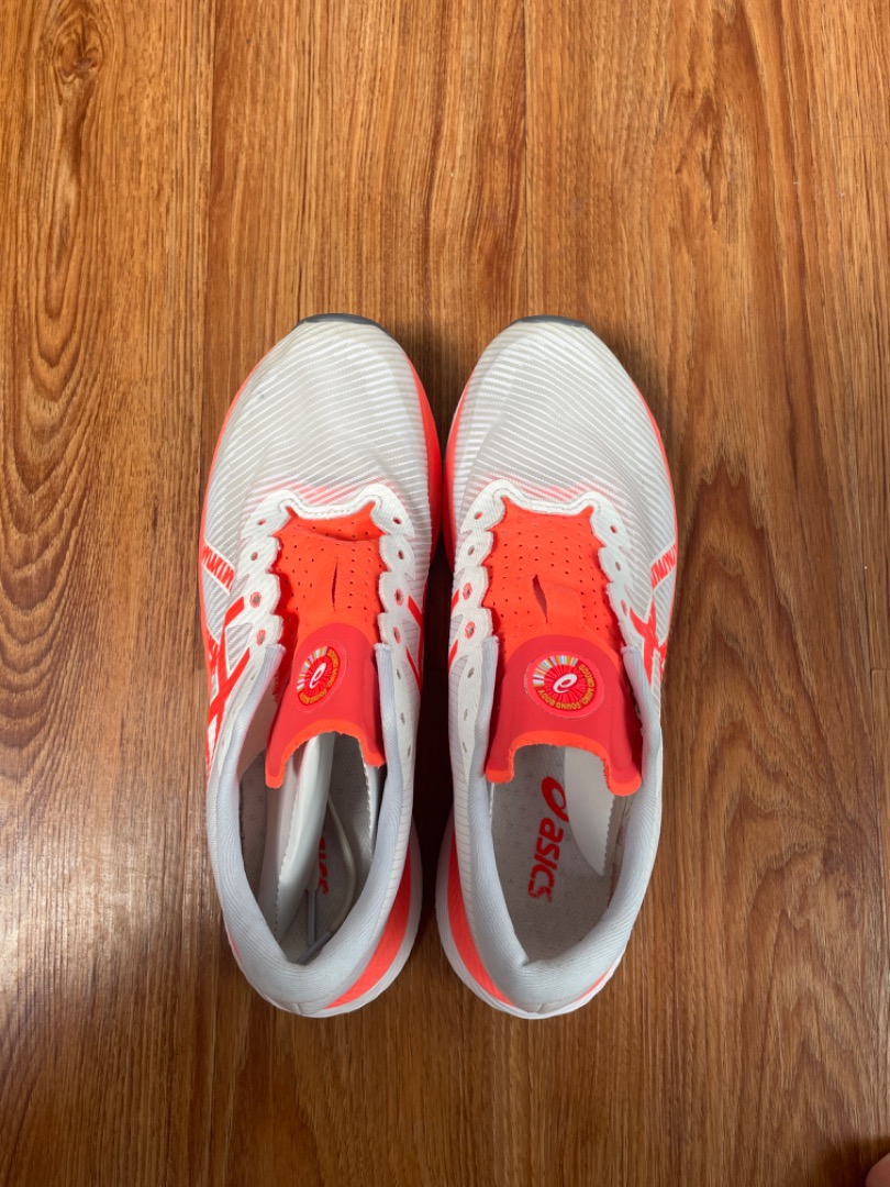 SEPATU LARI ASICS MAGIC SPEED 3 CENTENIAL OF SPEED - WHITE SUNRISE ...