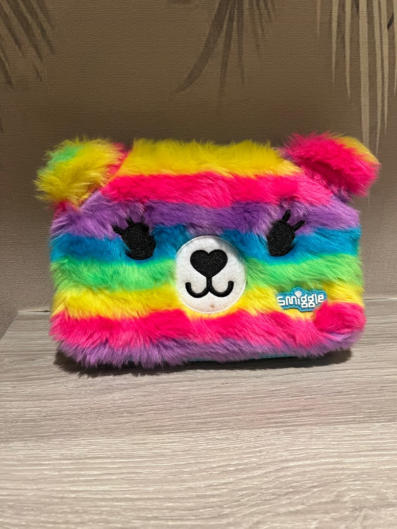 Smiggle Pencil Case furry rainbow singapore original, Buku & Alat Tulis ...