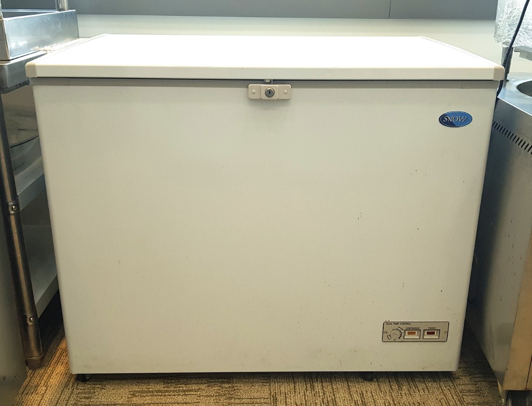 SNOW Chest Freezer 320L (LY350LD), TV & Home Appliances, Kitchen ...