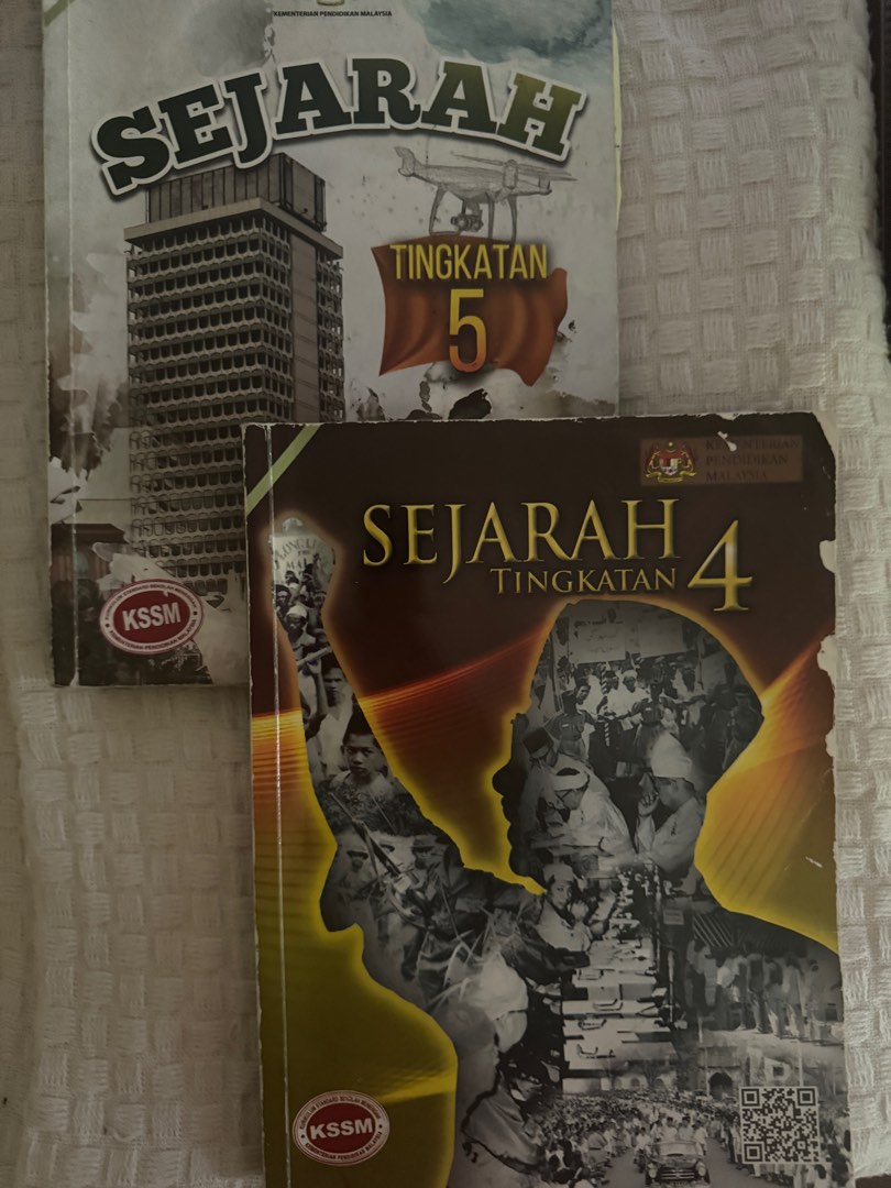 Spm sejarah form4 & form5 textbook, Hobbies & Toys, Books & Magazines ...
