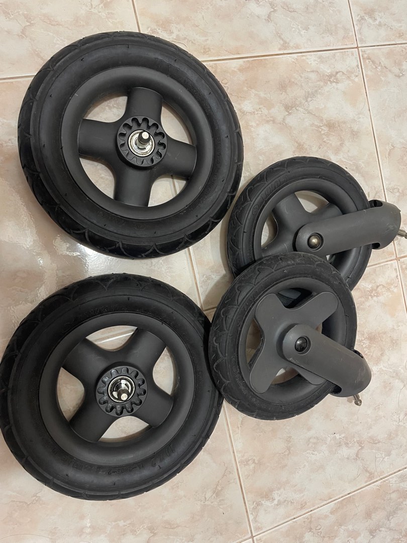 Stokke Scoot Wheels complete set, Babies & Kids, Going Out, Other ...