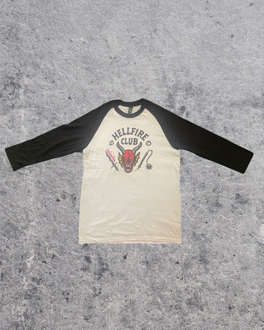 STRANGER THINGS HELLFIRE CLUB Y2K RAGLAN TEE, Men's Fashion, Tops ...