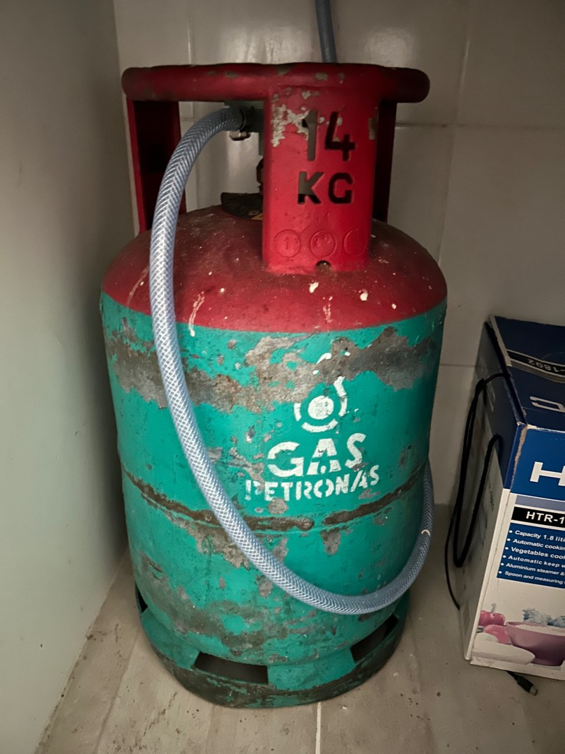 tong gas petronas, TV & Home Appliances, Kitchen Appliances, Other ...