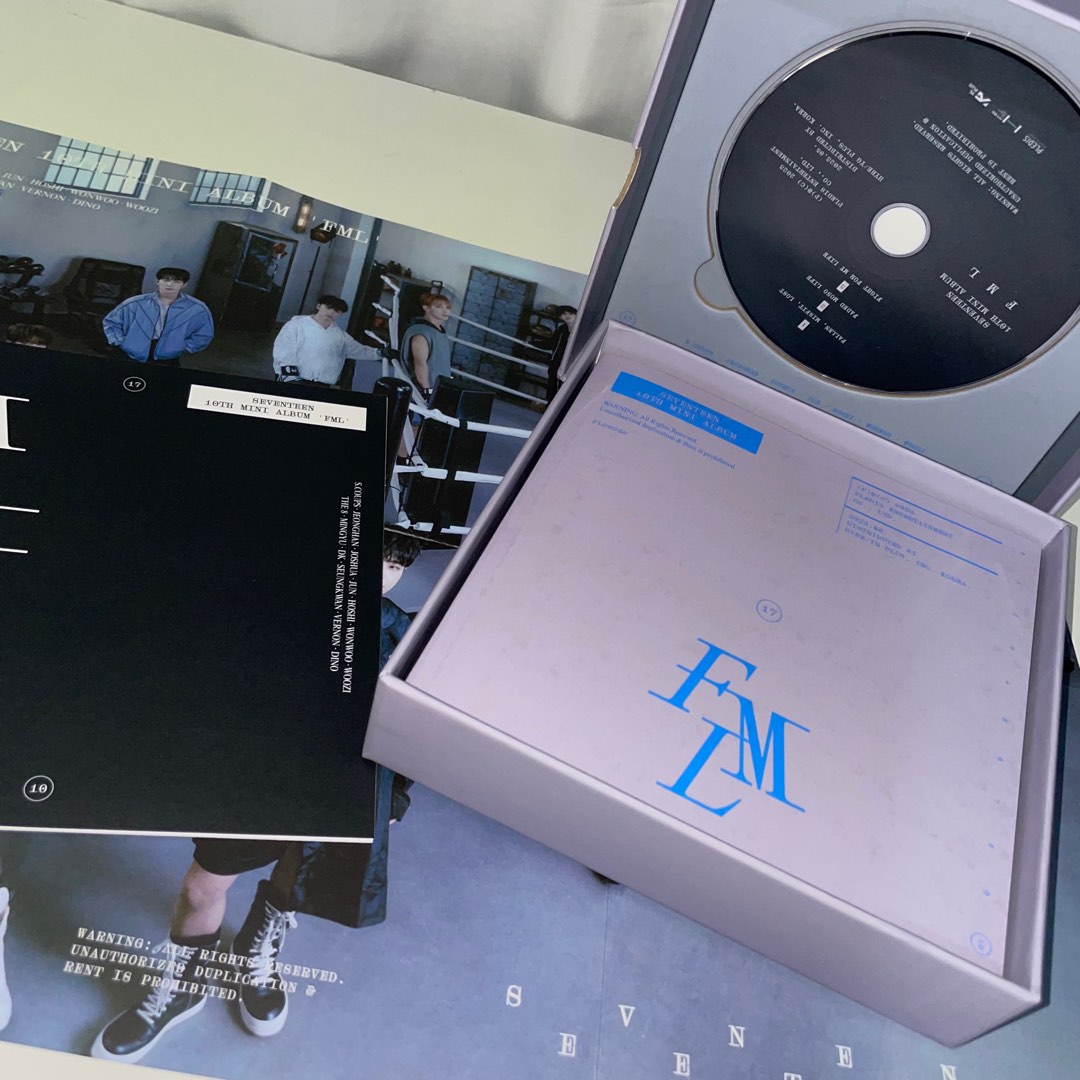 UNSEALED Seventeen FML Deluxe, Hobbies & Toys, Memorabilia ...