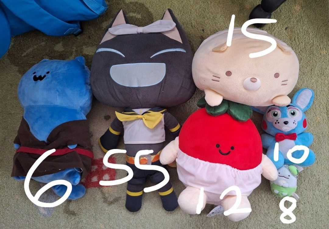[WTS] various plush (kuro toro inoue, neko tokage sumikko gurashi, fnaf ...