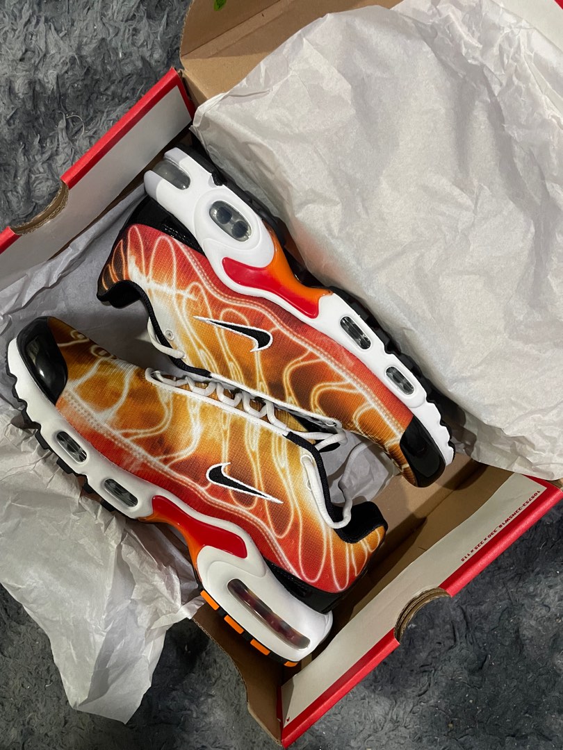 Nike Airmax tn plus og 8uk, Men's Fashion, Footwear, Sneakers on Carousell