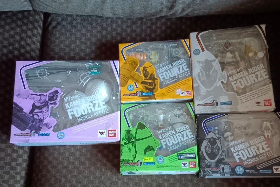 BANDAI S.H Figuarts SHF Kamen Rider Fourze + Module Set 1 to 4, Hobbies ...