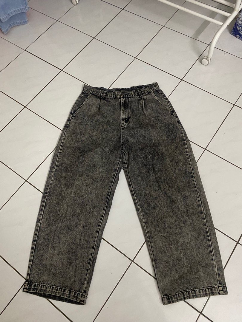 Beno Exclusive Acid Wash Black Baggy Jeans, Men's Fashion, Bottoms, Jeans on Carousell