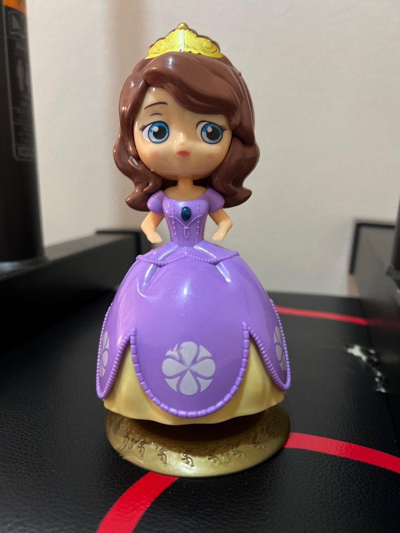 Cake topper - Princess Sofia, Everything Else, Others on Carousell