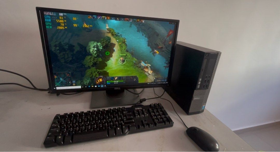 Dell set complete, Computers & Tech, Desktops on Carousell