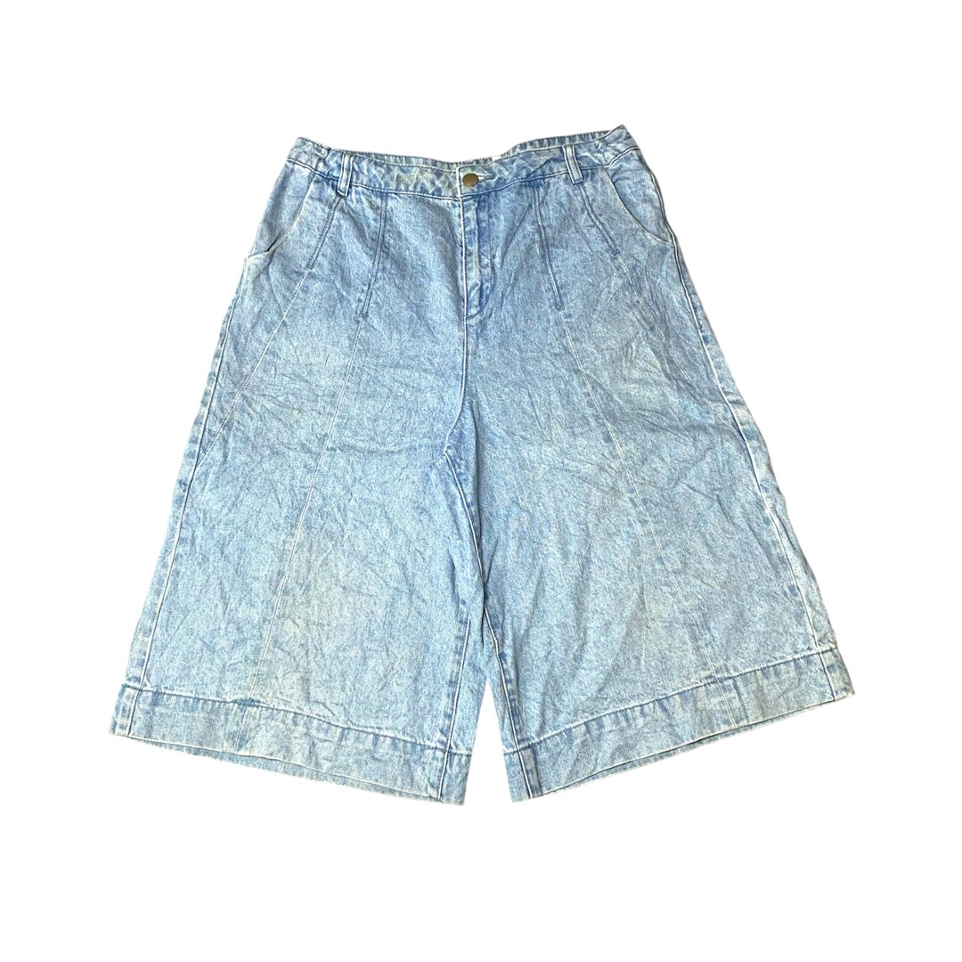 DENIM LIGHT BLUE LONG JORTS, Men's Fashion, Bottoms, Jeans on Carousell