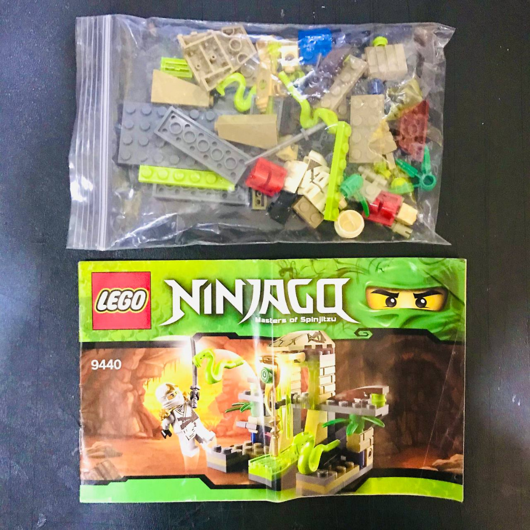 LEGO 9440 NINJAGO MASTERS OF SPINJITSU - VENOMARI SHRINE, Hobbies ...