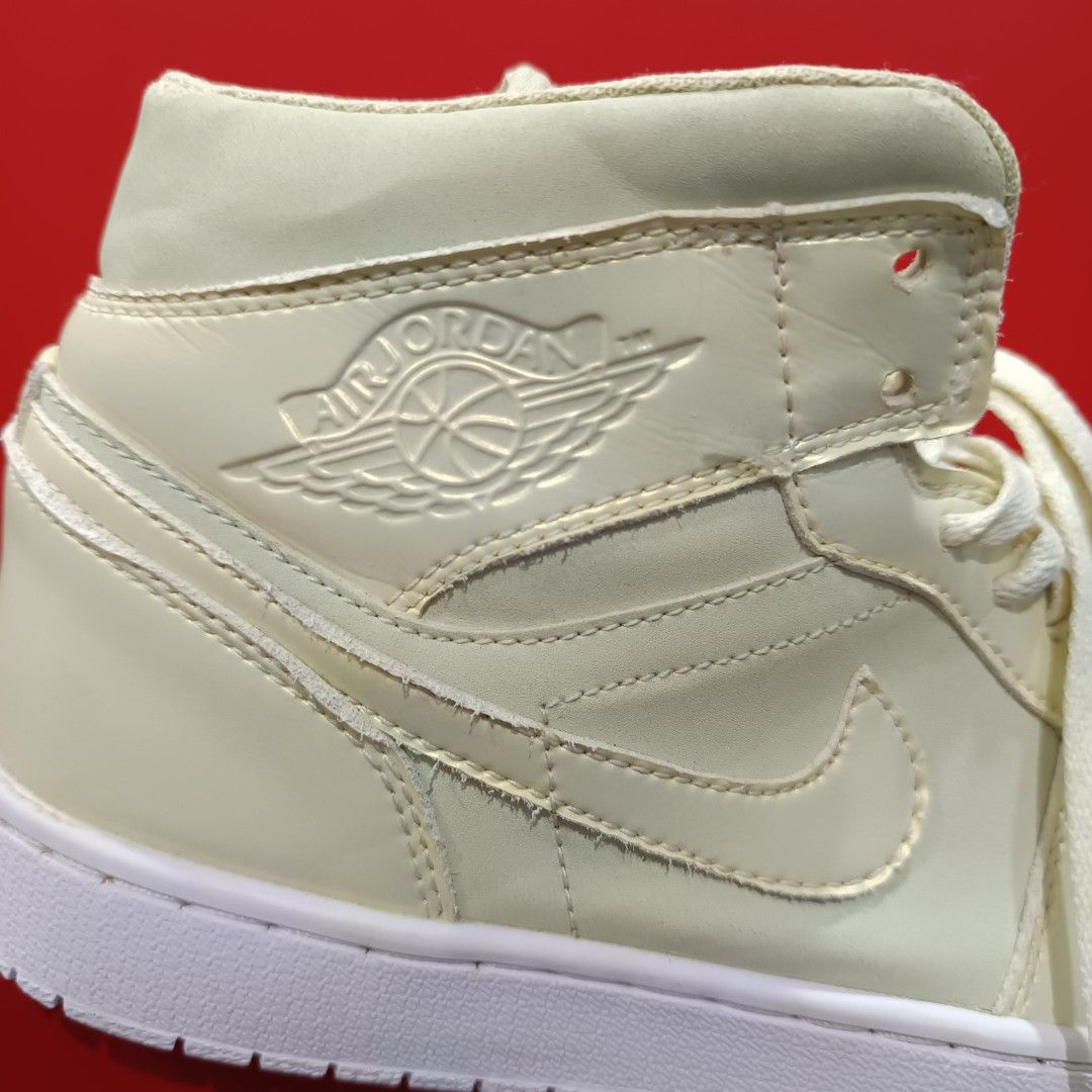 NIKE Kasut Bundle Air Jordan 1 Mid 'Goose Feather Yellow' UK7.5, Men's ...