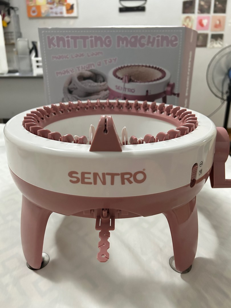 Pre-loved TEMU Sentro Knitting Machine, Hobbies & Toys, Stationary ...