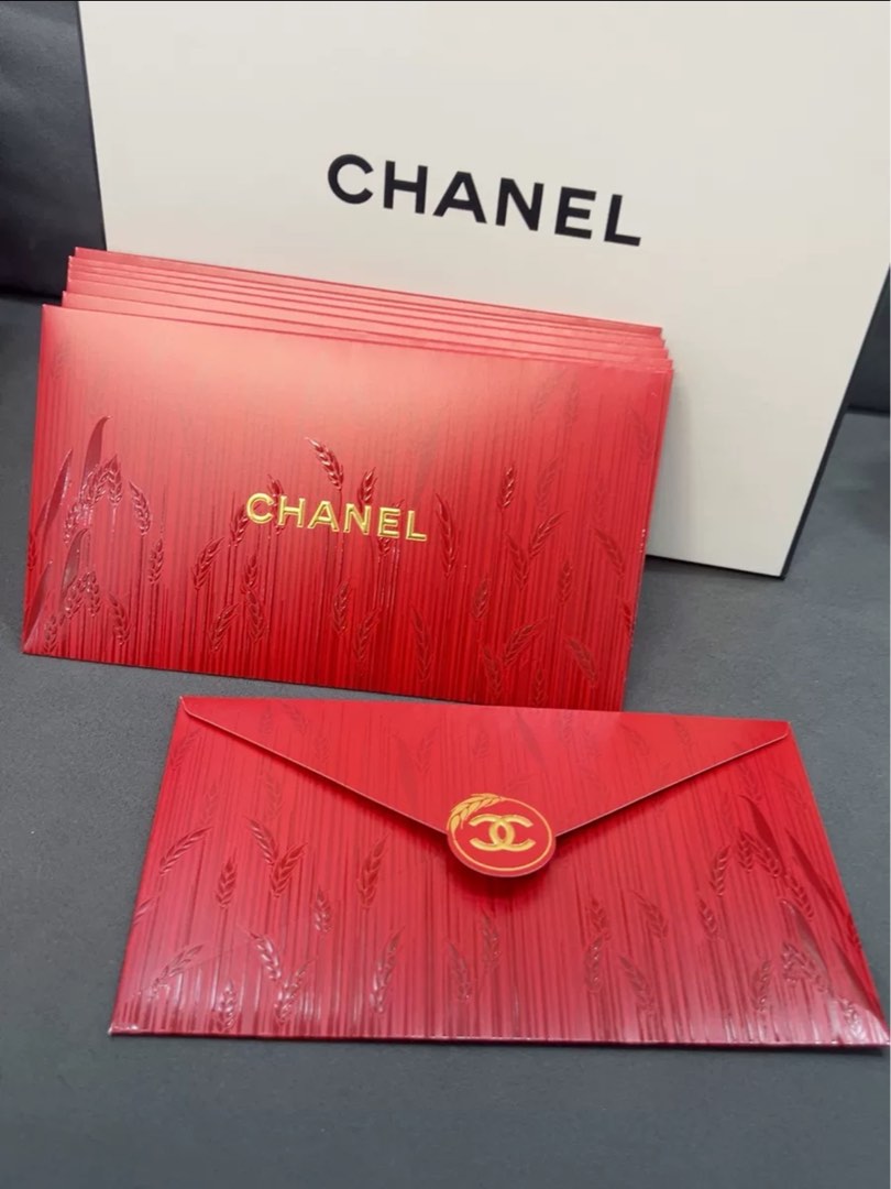 [pre-order] CHANEL Beauty 2025 Year of Snake Red Packet, Hobbies & Toys ...