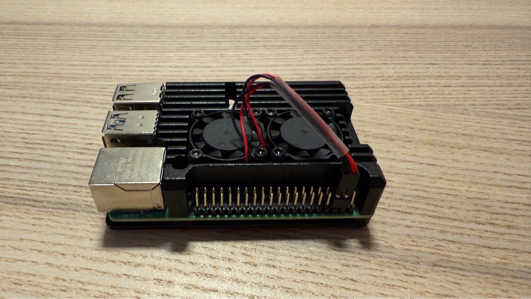 Raspberry Pi 4b with fans, heatsink & 4gb RAM, Computers & Tech, Desktops on Carousell