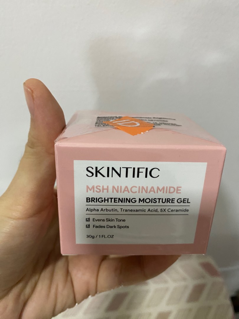Skintific Brightening Moisturiser 30g, Beauty & Personal Care, Face ...