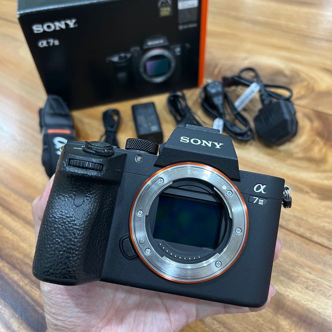 Sony a7iii body sc9k only a7 mark 3, Photography, Cameras on Carousell