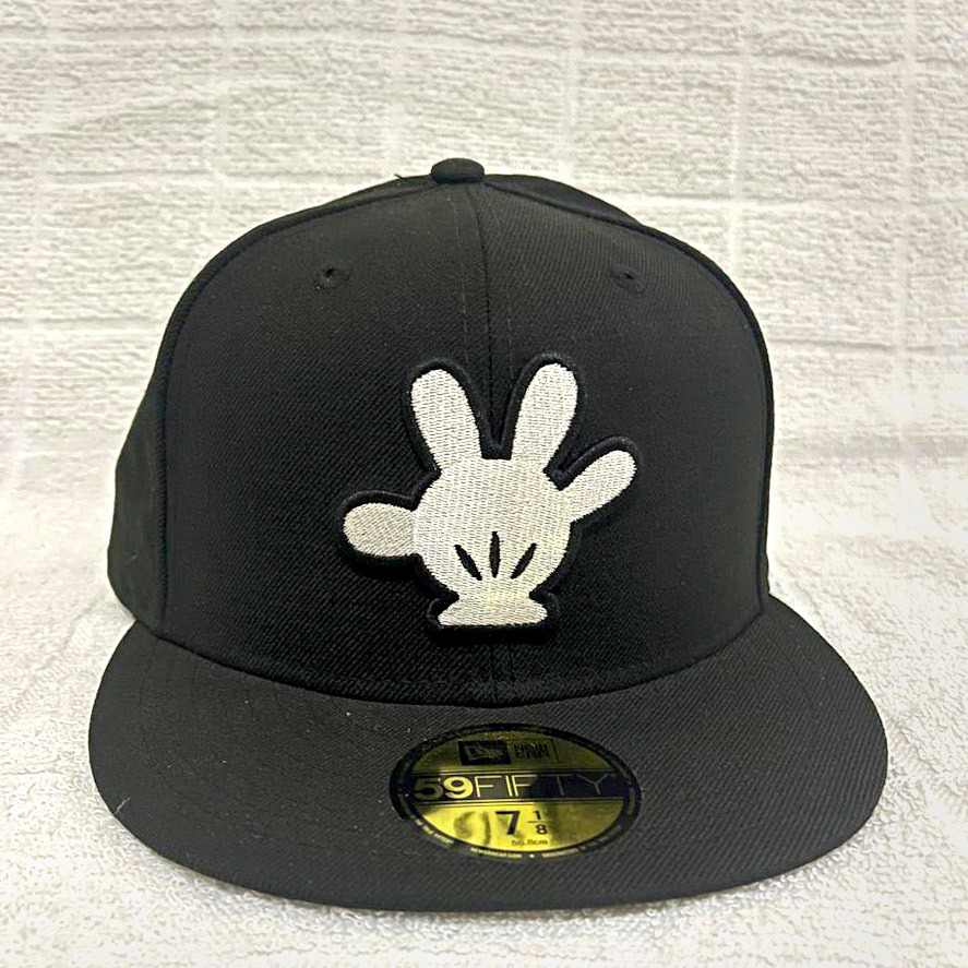 Topi New Era x Disney / Mickey Hand - 59Fifty, Fesyen Pria, Aksesoris ...