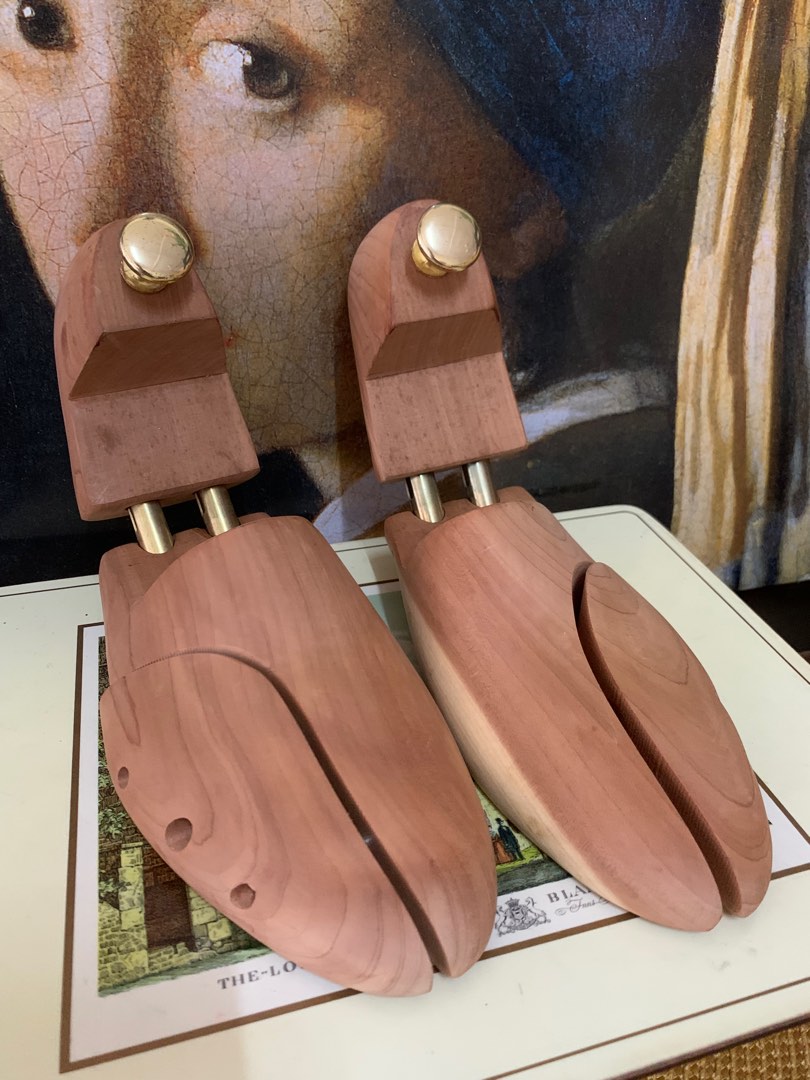 Vintage Pair Cedar Wood Shoe Trees With Glossy Gold Coloured Metal ...