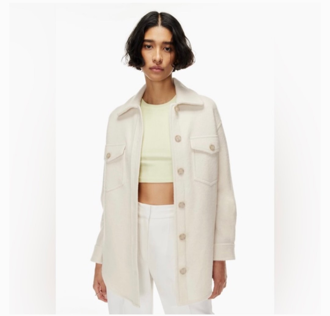 Aritzia Wilfred Free The Ganna Shirt Jacket Light Oatmeal, Women's ...