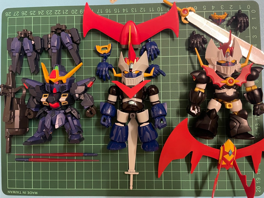 Set Of Bandai Namco Super Robot Wars SDCS Great Maginzer Mazinkaiser Sisquide(Titans Colour ...