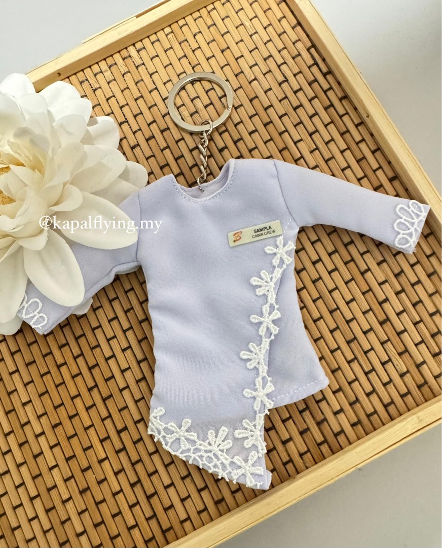 BATIK AIR MINI UNIFORM KEYCHAIN, Hobbies & Toys, Collectibles ...