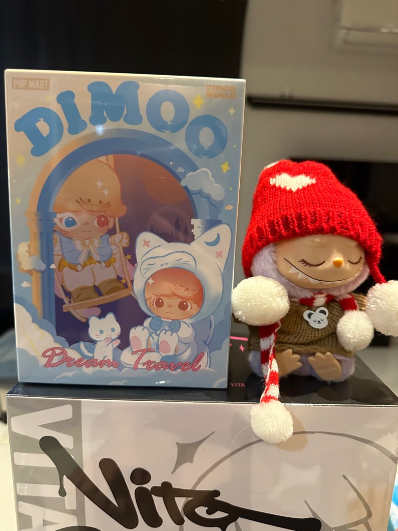 Dimoo TRAvel wonder figurine, Hobbies & Toys, Toys & Games on Carousell