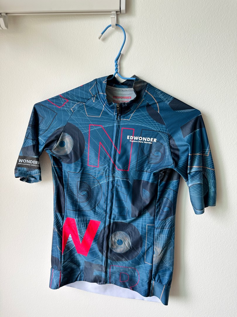 Ed wonder cycling jersey and bib in XXS, Women's Fashion, Activewear on ...