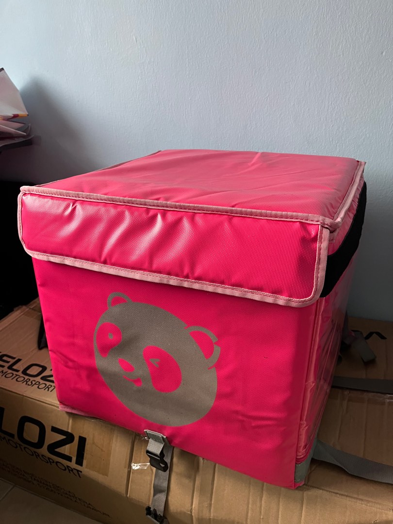 Foodpanda Delivery Bag, Luxury, Bags & Wallets on Carousell