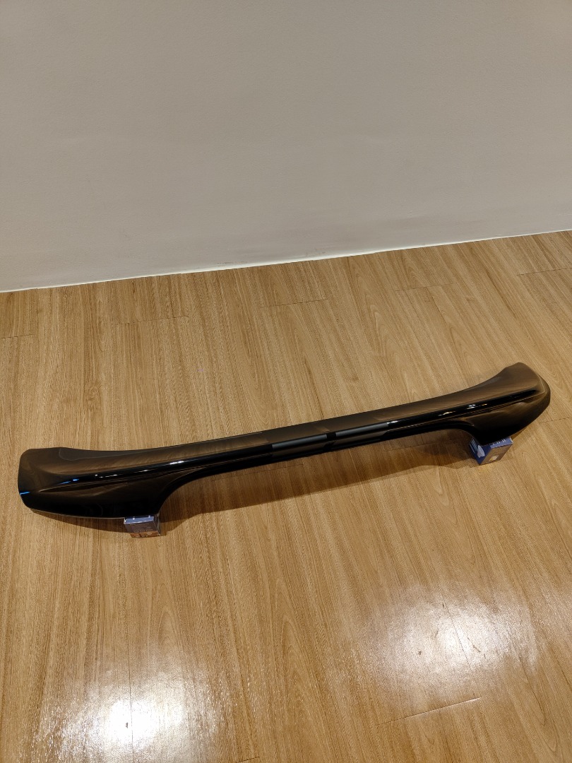GT86 Original TRD Spoiler Ducktail, Auto Accessories on Carousell