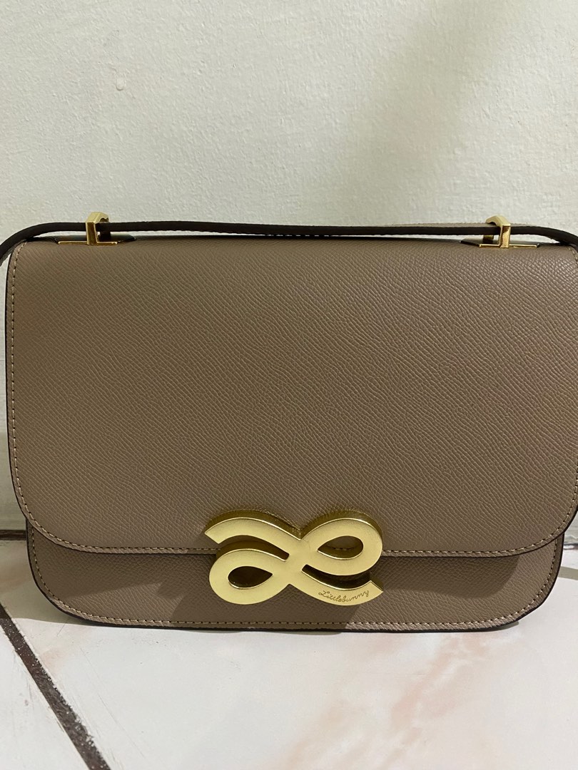 HOLB Timelessness PU 22, Women's Fashion, Bags & Wallets, Cross-body ...
