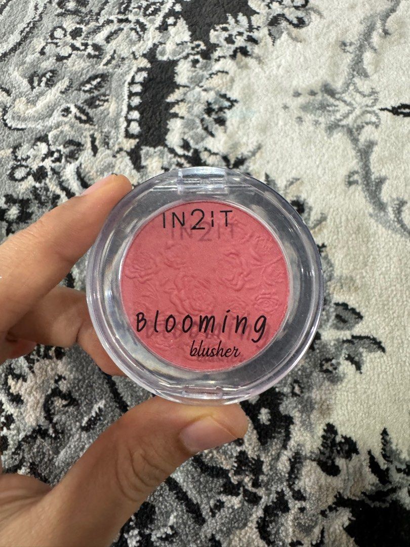 in2it blooming blush, Beauty & Personal Care, Face, Makeup on Carousell