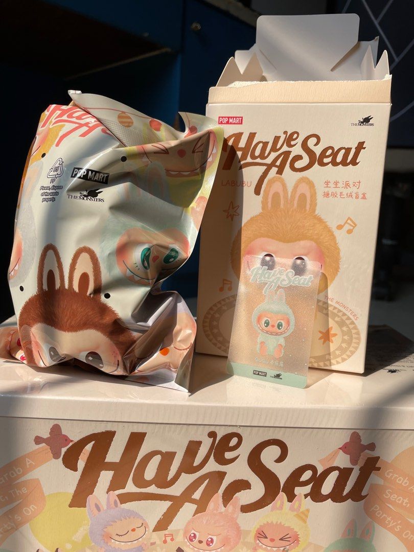 Labubu ququ ORIGINAL POPMART 100%, Toys & Collectibles, Mainan di Carousell