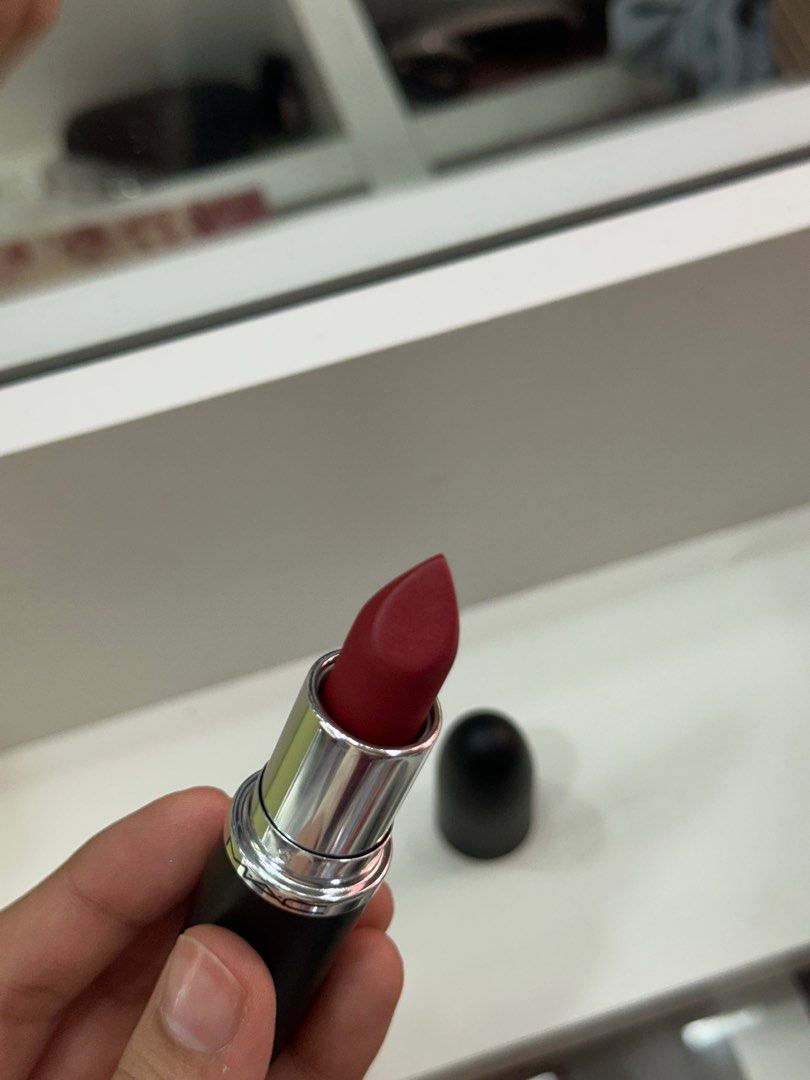MAC MACXIMAL SILKY MATTE LIPSTICK RUSSIAN RED FULL SIZE, Beauty ...