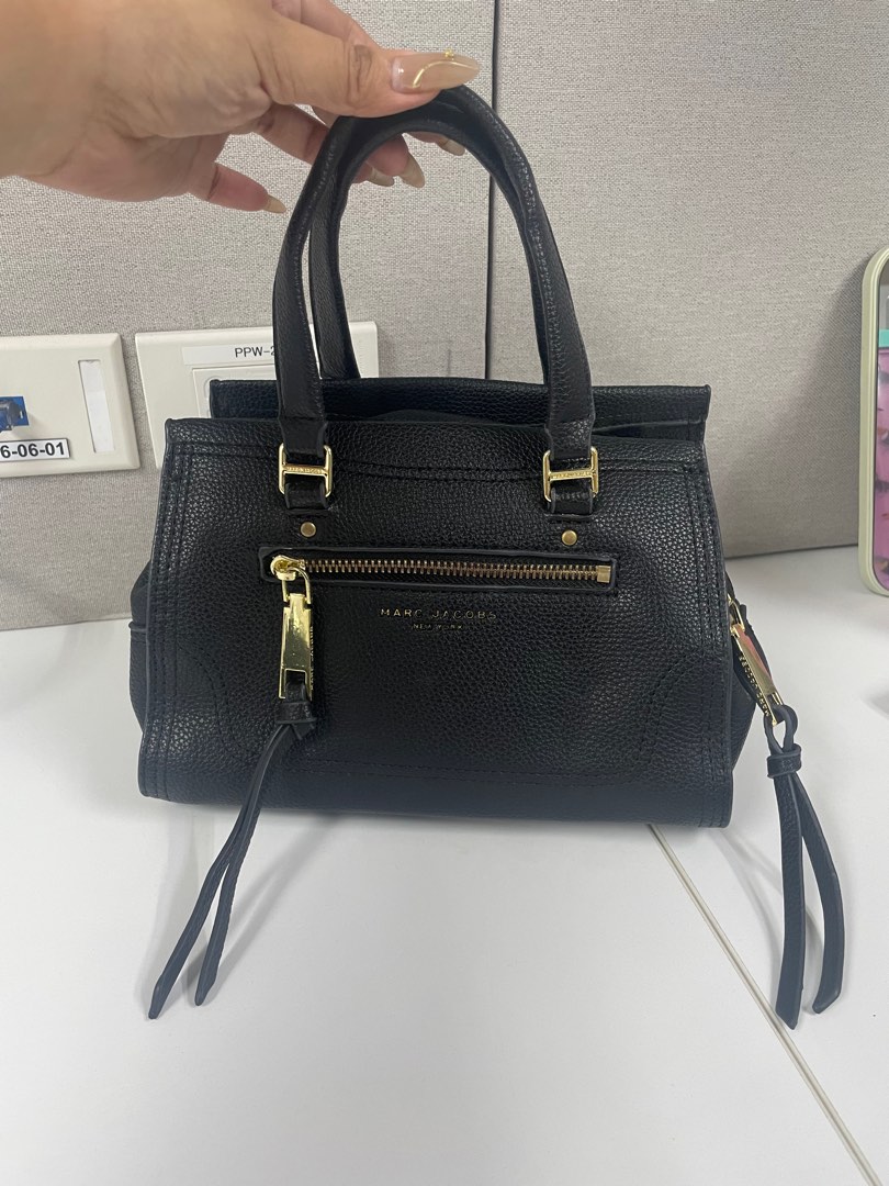 Marc Jacobs Mini Cruiser, Luxury, Bags & Wallets on Carousell