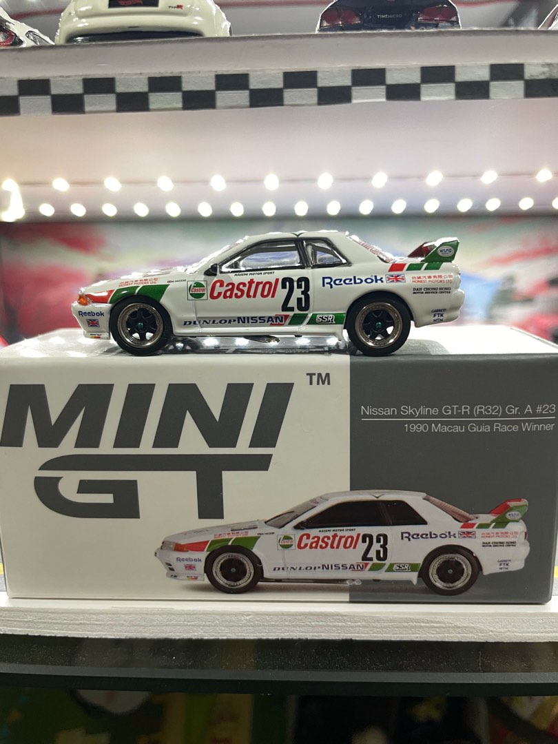 Mini GT R32 Castrol, Hobbies & Toys, Toys & Games on Carousell