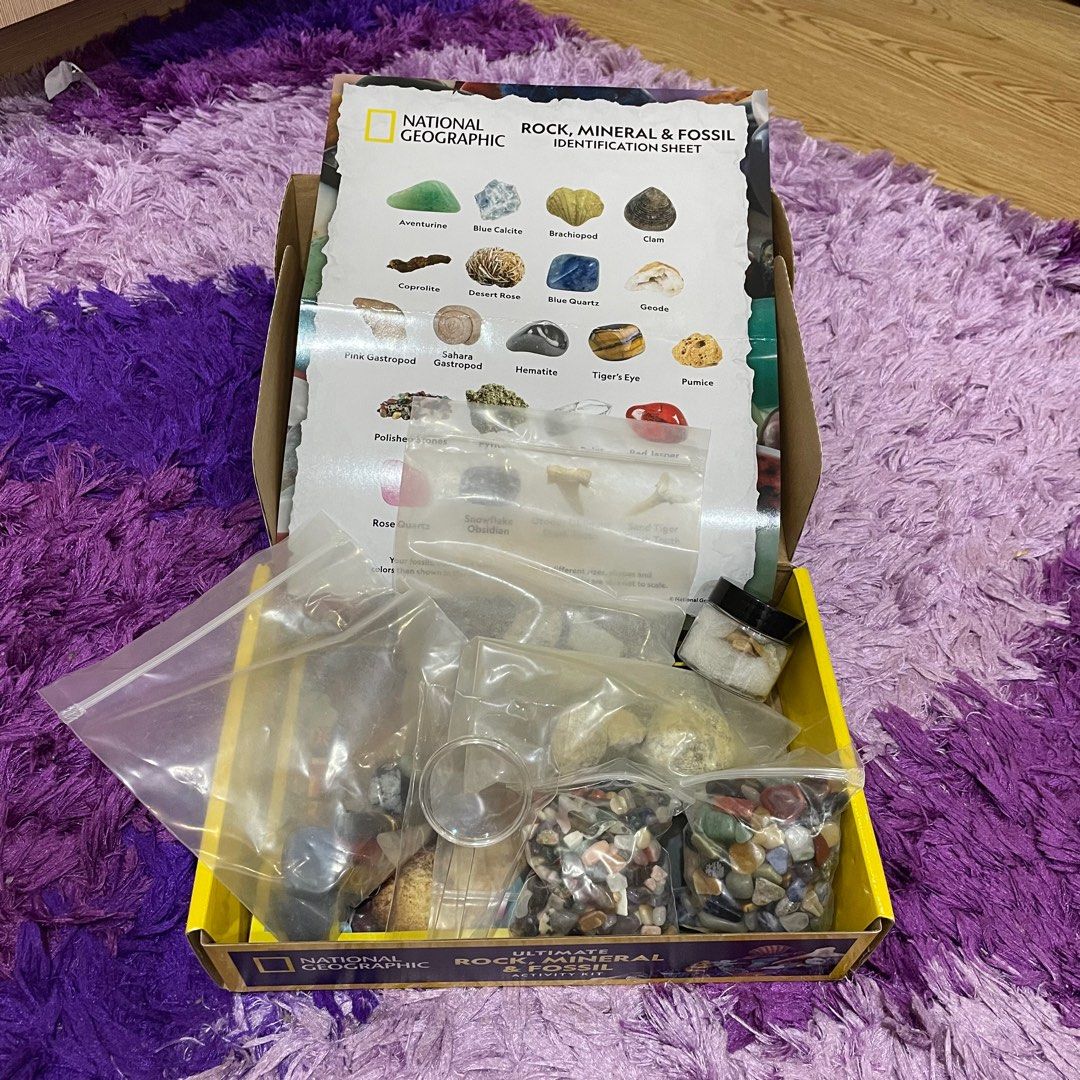National Geographic Ultimate Rock, Mineral and Fossil Activity Kit ...