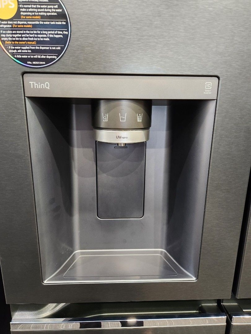 Peti ais 2 pintu ice dispenser, TV & Home Appliances, Kitchen ...