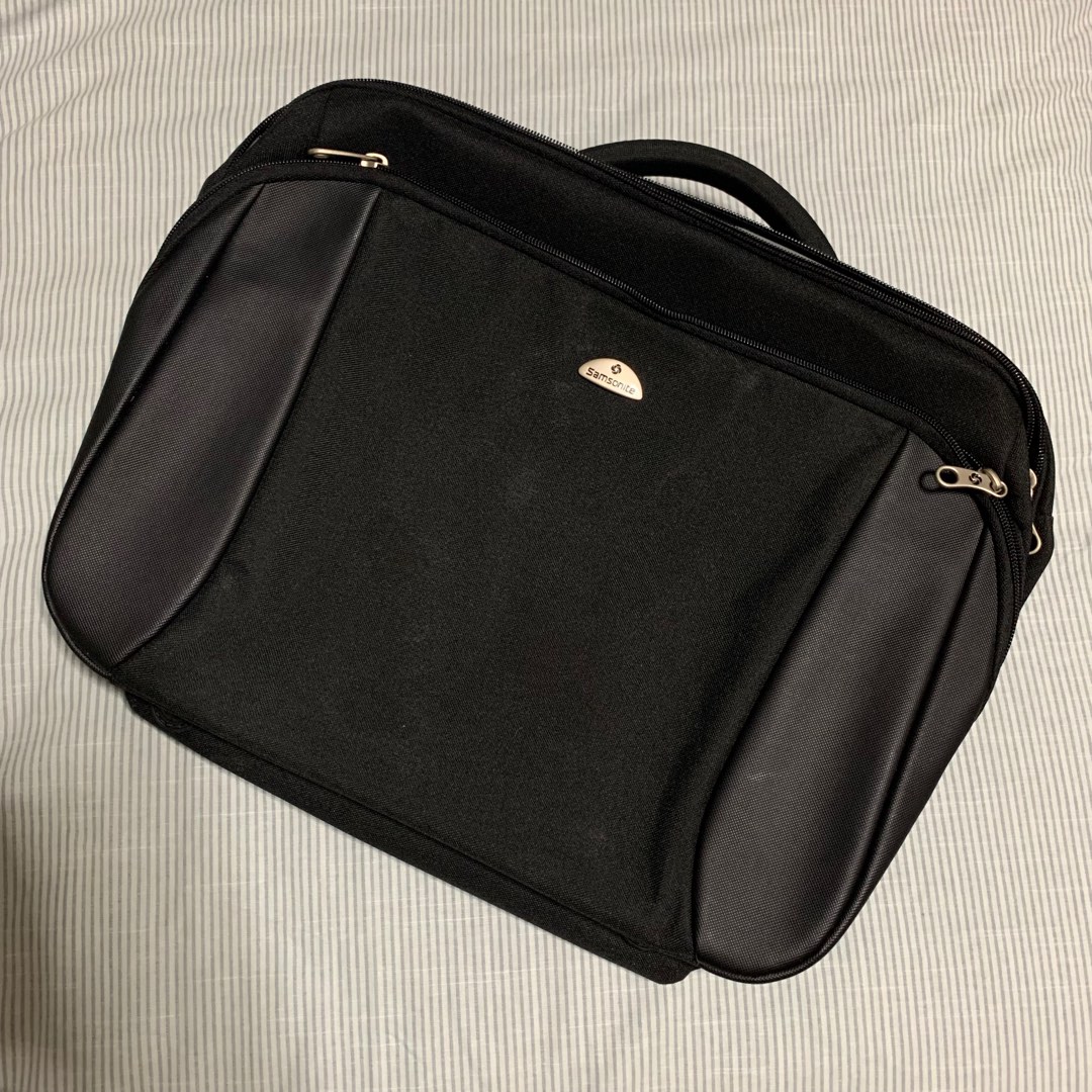 SAMSONITE Cabin Luggage, Hobbies & Toys, Travel, Luggage on Carousell