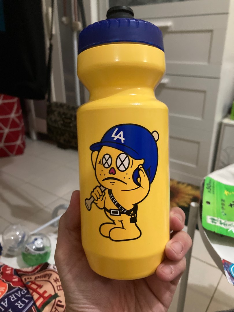 Team Dream x Blue Lug LA Bottle, Furniture & Home Living, Kitchenware ...