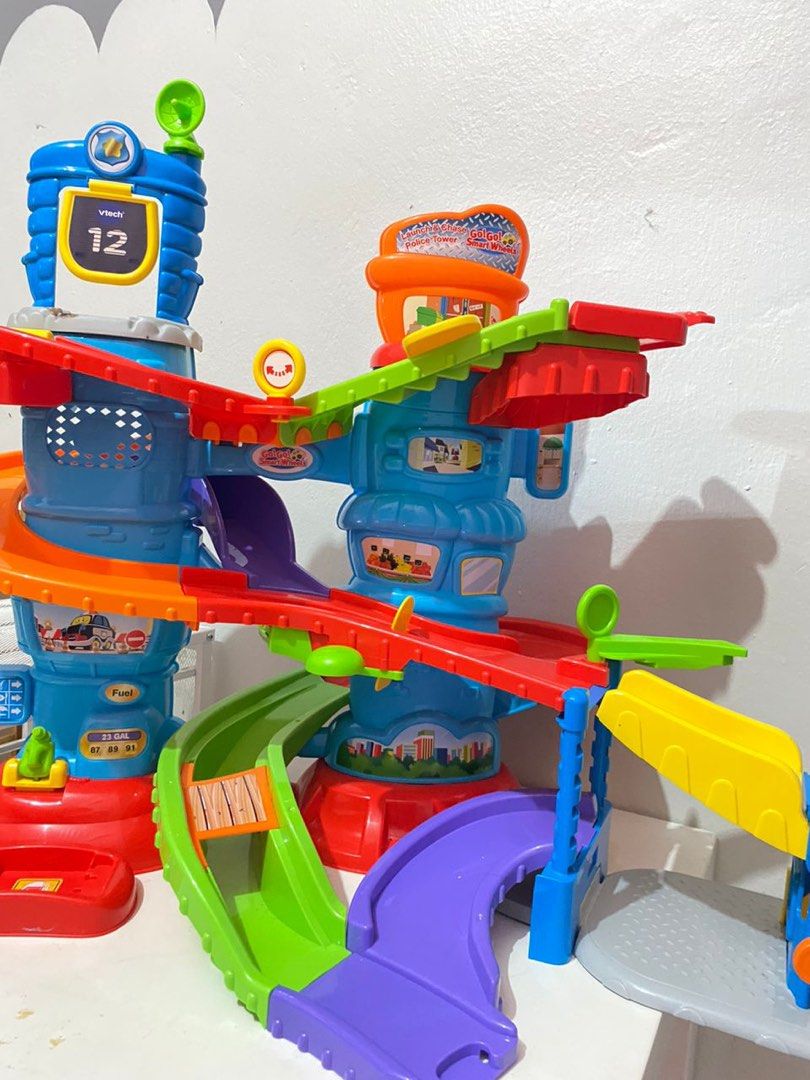 Vtech police station, Hobbies & Toys, Toys & Games on Carousell