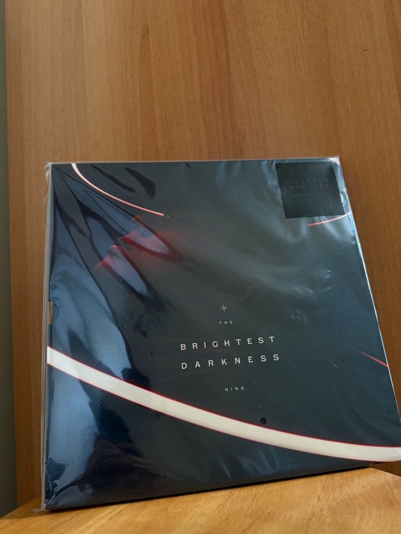 張敬軒 The Brightest Darkness (2CD), 興趣及遊戲, 音樂、樂器 & 配件, 音樂與媒體 - CD 及 DVD ...