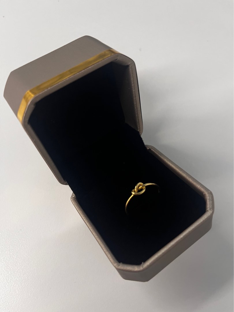 Aggie Infinity Ring (Engagement Ring), Women's Fashion, Jewelry ...