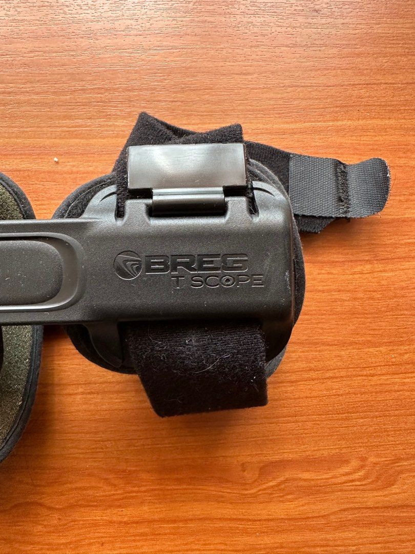 Breg T Scope Premier ACL Post Op Knee Brace, Health & Nutrition ...